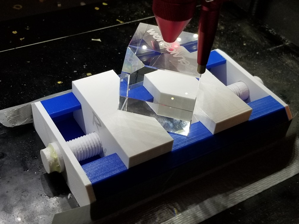 Free 3D file Centering Vice 🧑‍🔧・3D printable object to download・Cults