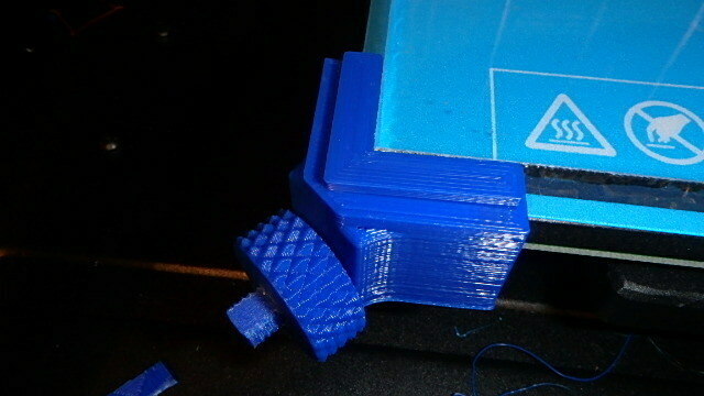 Free 3D file Glass Bed Corner Shim・3D print object to download・Cults