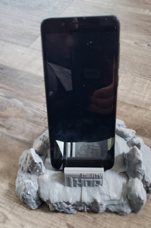 STL file Thor's Hammer Phone Stand・3D printer design to download・Cults