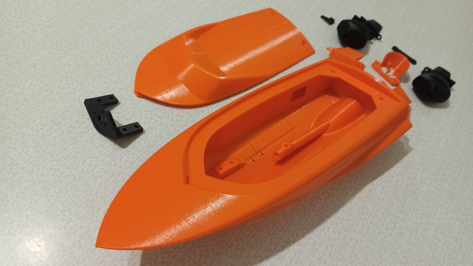 STL file RC boat mini 🛥️・3D printing template to download・Cults