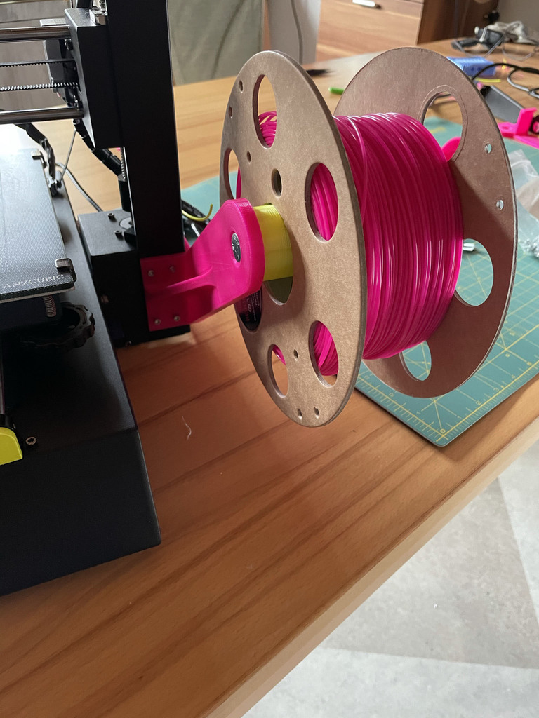 Free 3D file Spool Holder Anycubic i3 Mega・3D print object to download ...