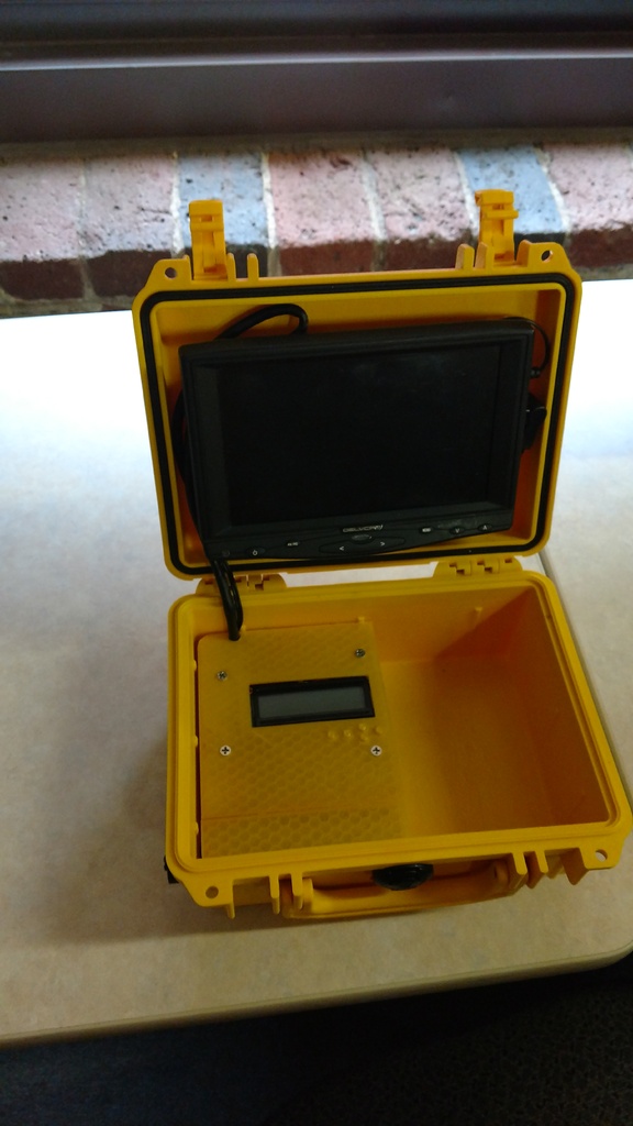 Free 3D file Portable Raspberry Pi with Adafruit LCD + keypad kit 🔌・Object to download and to 3D ...