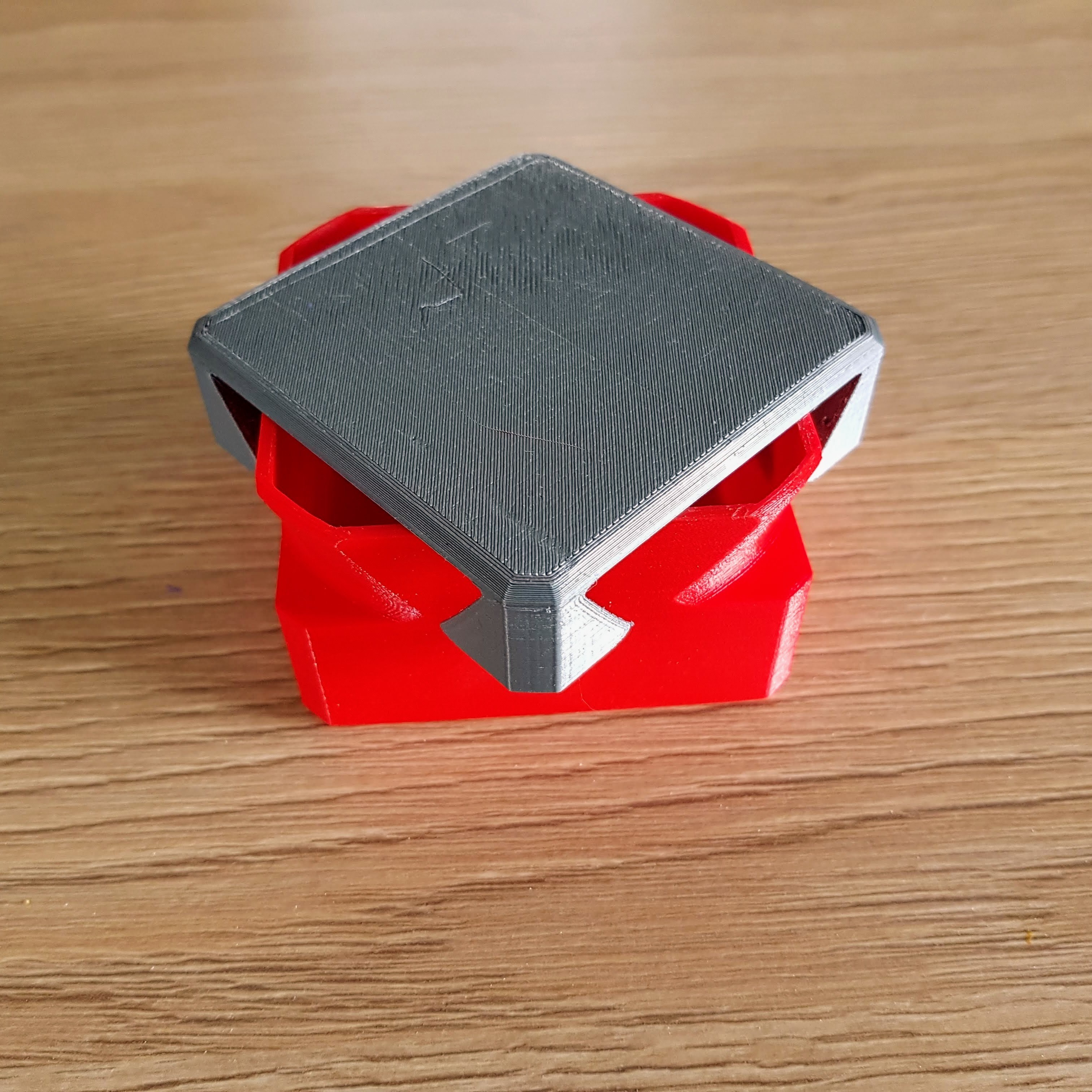 STL file Impossible box・3D printer design to download・Cults