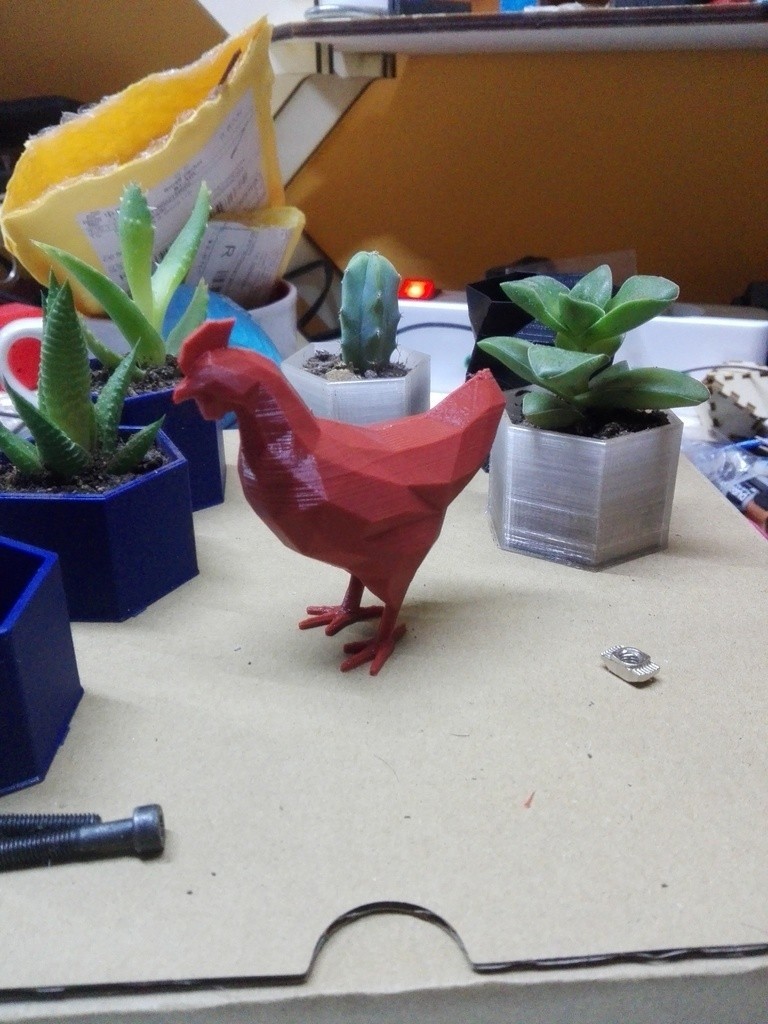 Free STL file low poly chicken・3D printable design to download・Cults