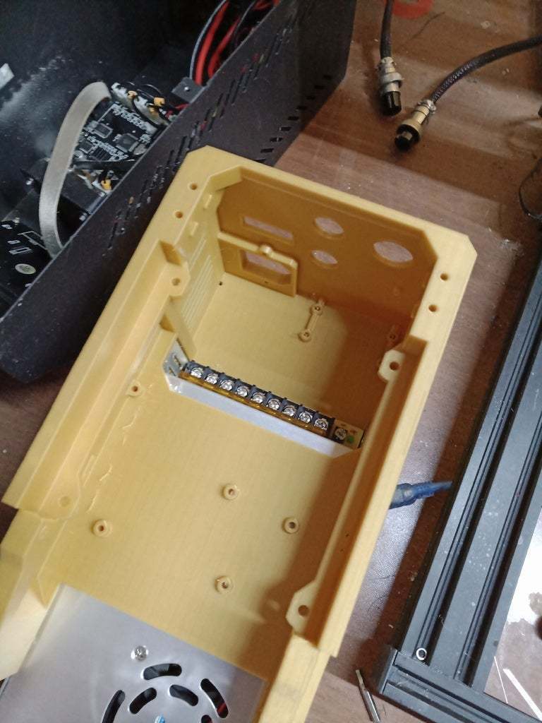 Free STL file cr10 alternative controlbox・Model to download and 3D ...