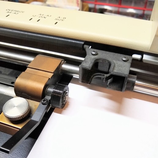 Download free STL file Pinch Roller for Houston Instruments DMP-60 DL ...