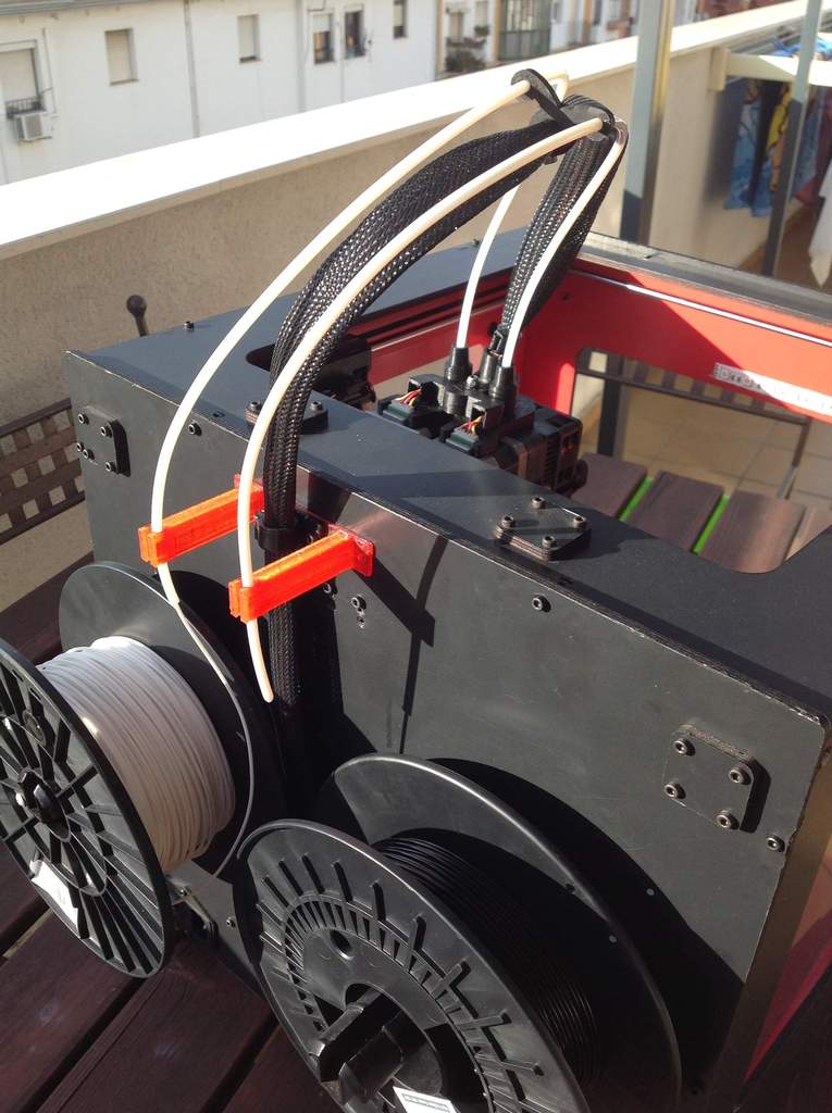 3D file Guide for Mbot filament rolls・Model to download and 3D print・Cults