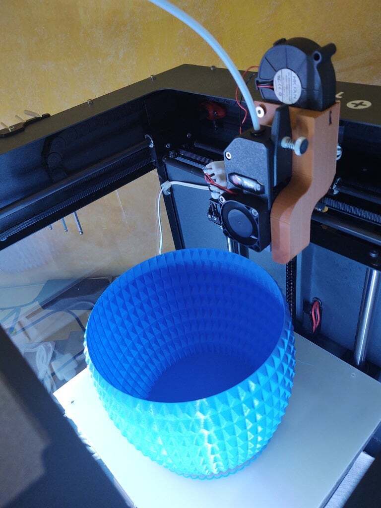 Free STL file Alternative CraftBot+ Extruder (J-Head hot end)・Template ...
