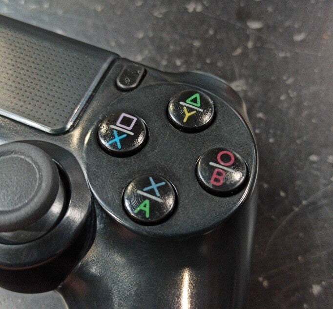 Бесплатный STL файл DualShock 4 Buttons 🎮・Дизайн для загрузки и 3D ...