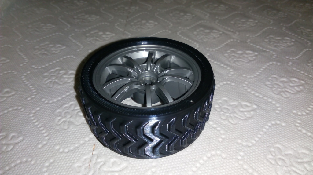Free STL file 66x28mm tire for 52mm rim・Object to download and to 3D ...