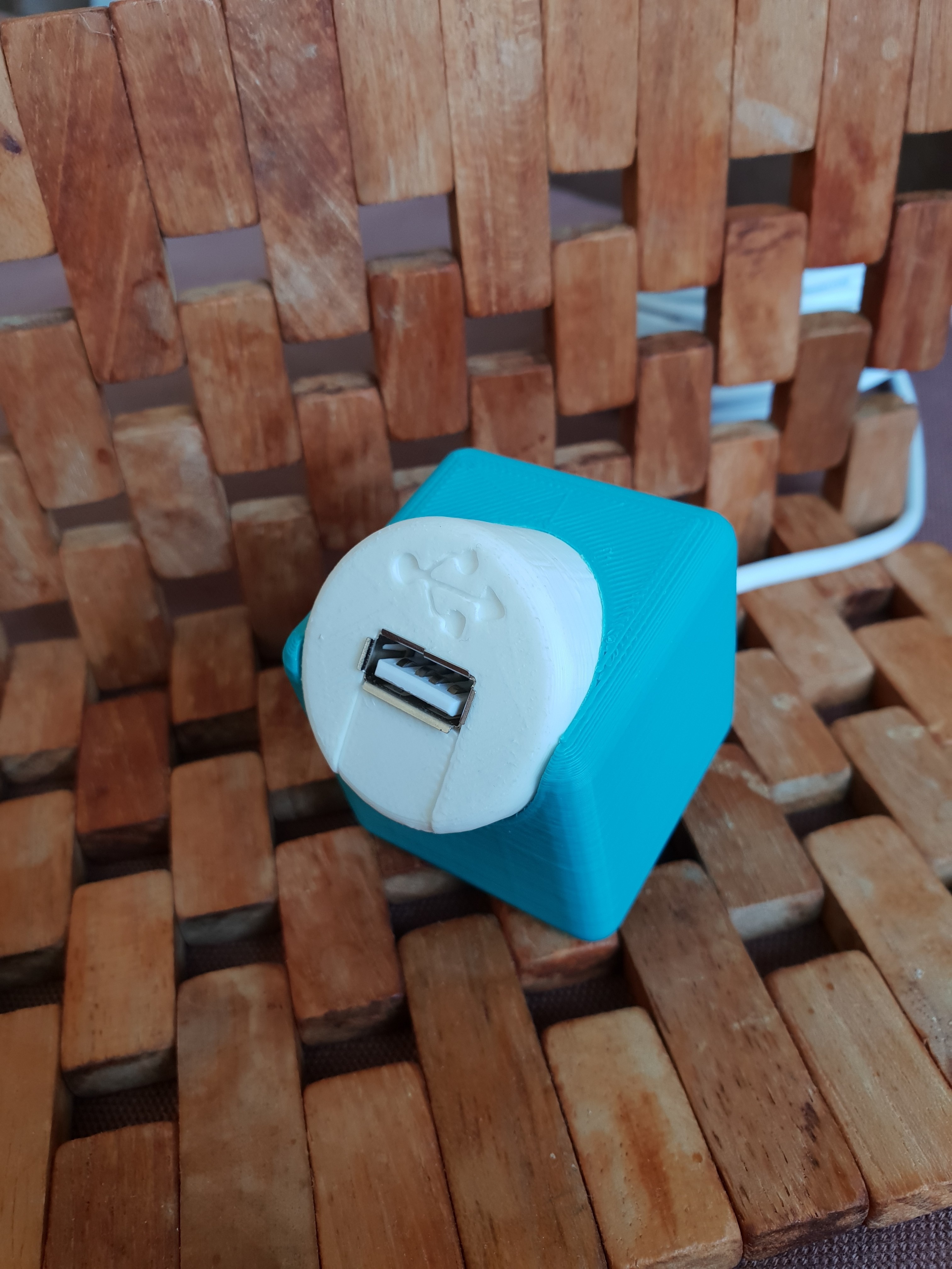 STL file USB Extension Block - Extension for USB key・3D printing design ...