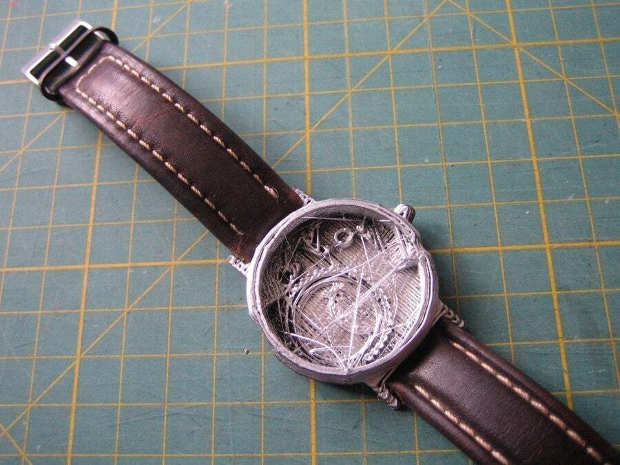 Archivo STL gratuito Reloj roto・Objeto para descargar e imprimir en 3D ...