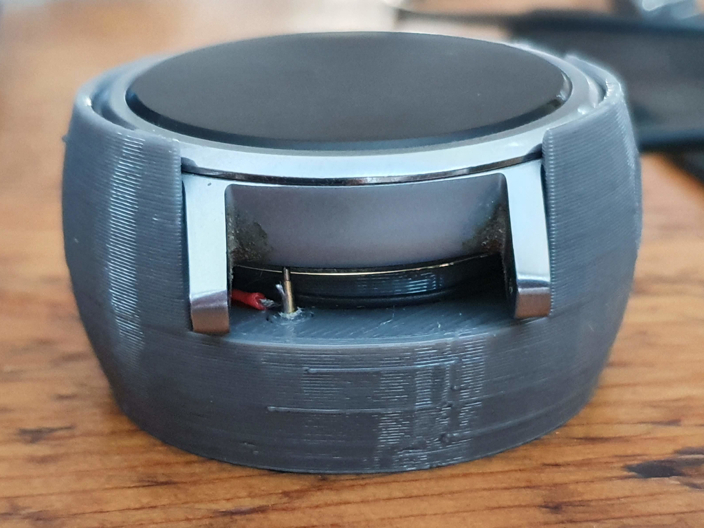 Free 3D file Moto 360 2015 USB Dock 💾・Model to download and 3D print・Cults