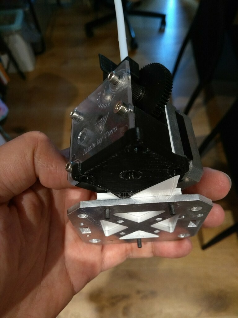 Free 3D file Tevo Tarantula - Diagonal mount for Titan/e3d direct drive ...