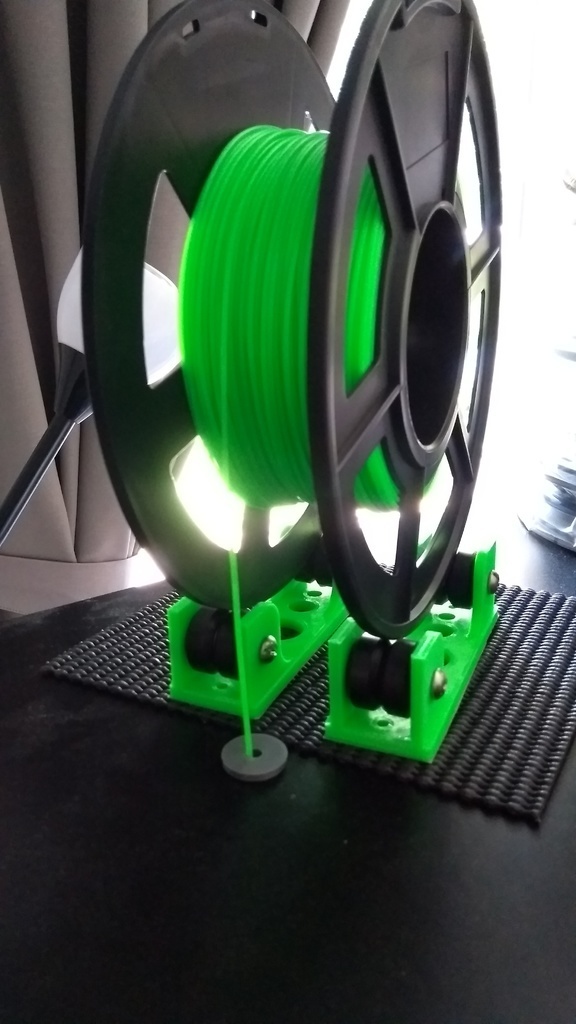 Free 3D file V-slot wheel spool roller for the Prusa Enclosure 🛞 ...