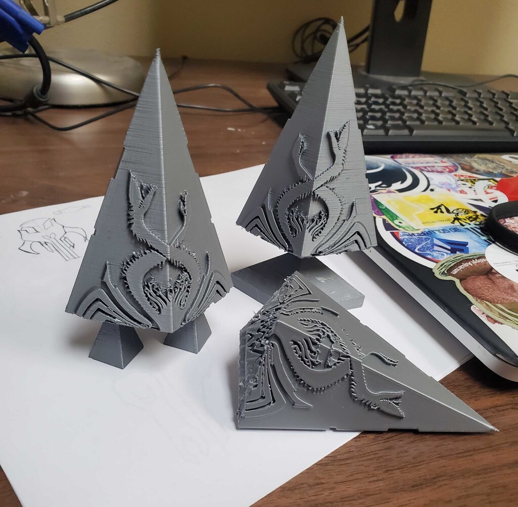 Free STL file Thrawn's Chimera Symbol Desk Ointment・3D printable model ...