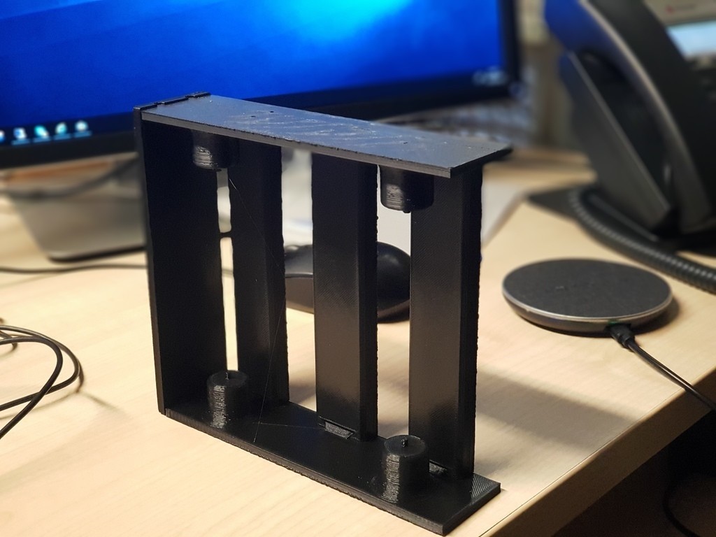 Free STL file Drive bay adapter - screwless!・Object to download and to ...