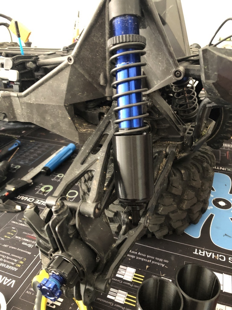 Archivo 3D gratis Traxxas X-Maxx Shock Eje Saver・Diseño por impresión ...