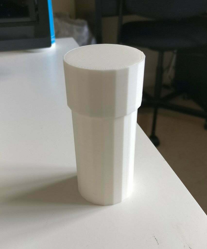 Free STL file Earbud Travel Case・Design to download and 3D print・Cults
