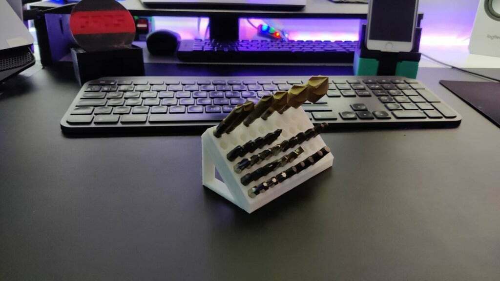 Free STL file Bit Holder x60・3D printable design to download・Cults