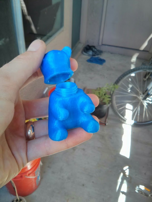 Free STL file Teddy Bear Capsule (Screw-on Lid) 🧸・3D printing model to ...