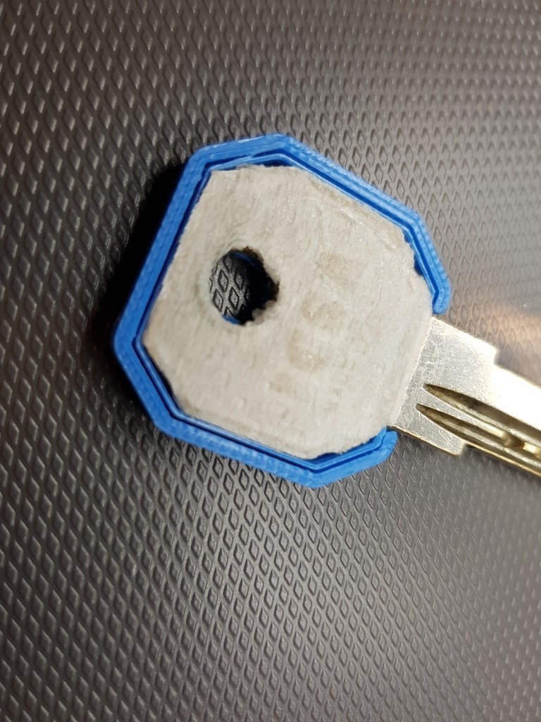 Download free STL file Embedded-key cap/cover for a square-hed(28 ...