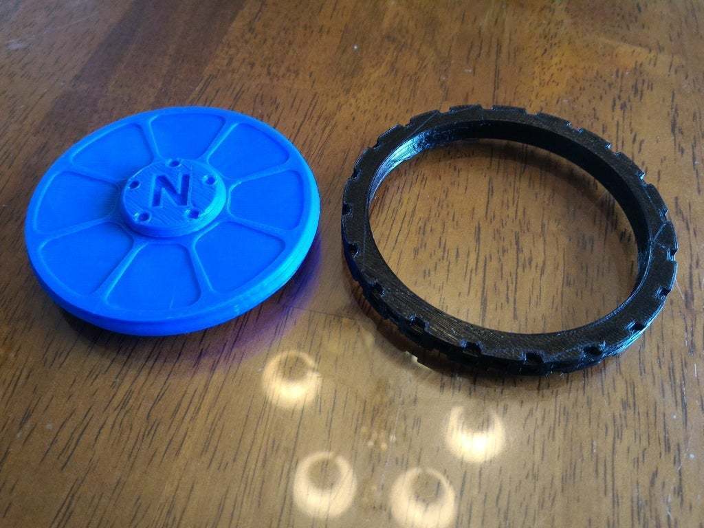 Free STL file Wheel fidget spinner - complete with tire・3D printing ...