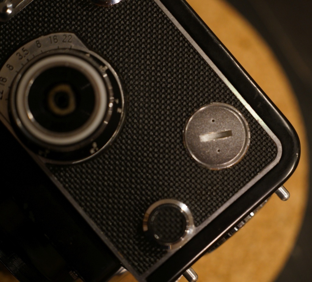 Free 3D file Yashica TLR battery voltage and size adapter・3D printing ...