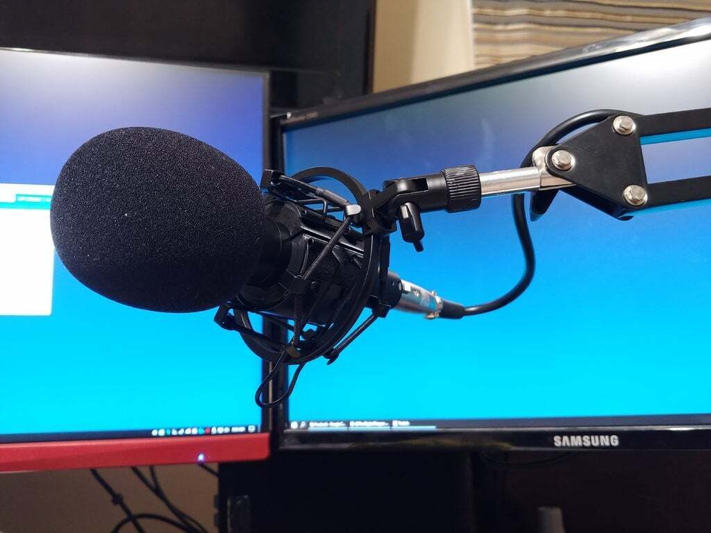 Free STL file Tapered Barrel Mic adapter to 50mm barrel・3D printer ...