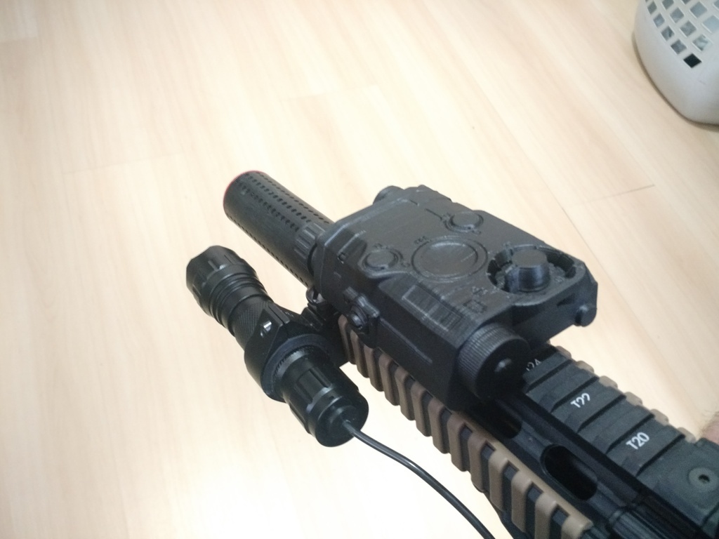 Free 3D file Airsoft PEQ Box・3D printable design to download・Cults