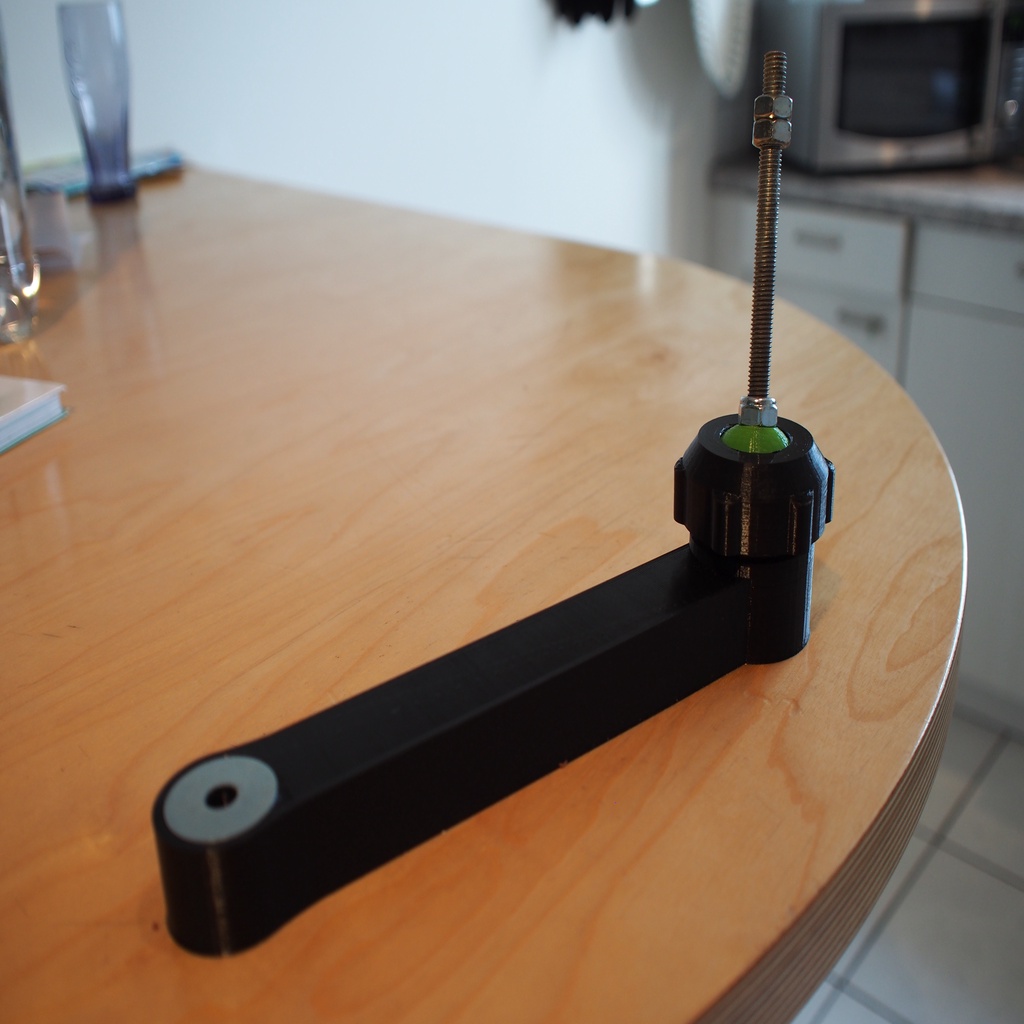 Free 3D file SIM racing tablet mount 🎲・3D print design to download・Cults