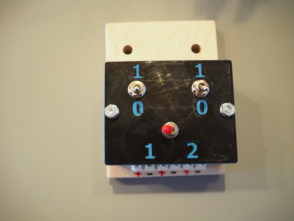 Free 3D file Power switching switch-box・3D printer design to download・Cults