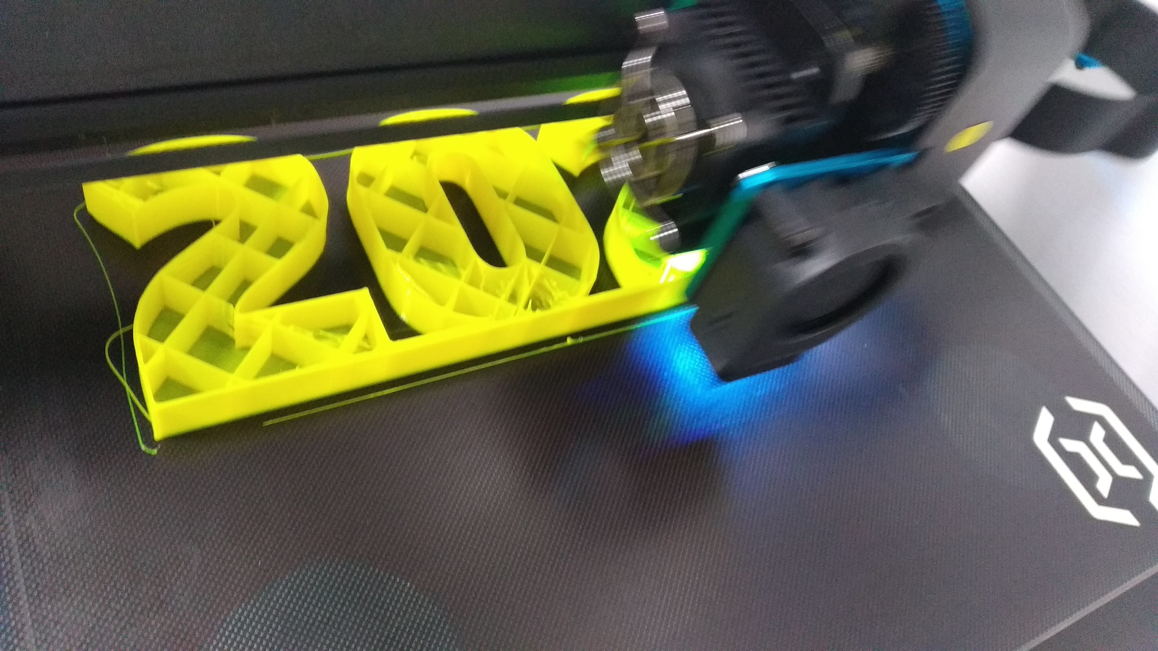 Free STL file 2020・3D print design to download・Cults