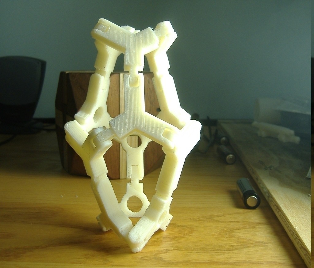 Archivo STL gratis Verticilos de poliedro a presión・Plan de impresión ...