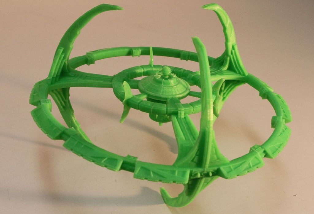 Free STL file Deep Space Nine 🛰・Object to download and to 3D print・Cults