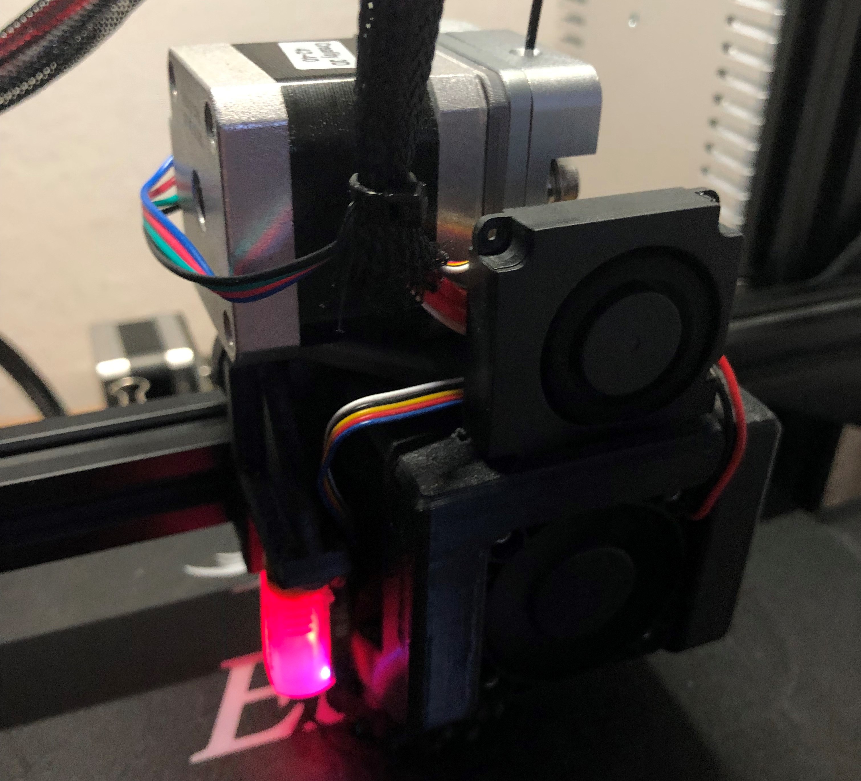 Free STL file Creality Ender 2/3/3Pro/CR10 Direct Drive Extruder + Fan ...