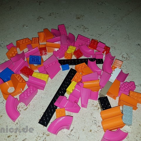 Download STL file Lego Marble Run Building Block Brick - 02x04 Looping ...