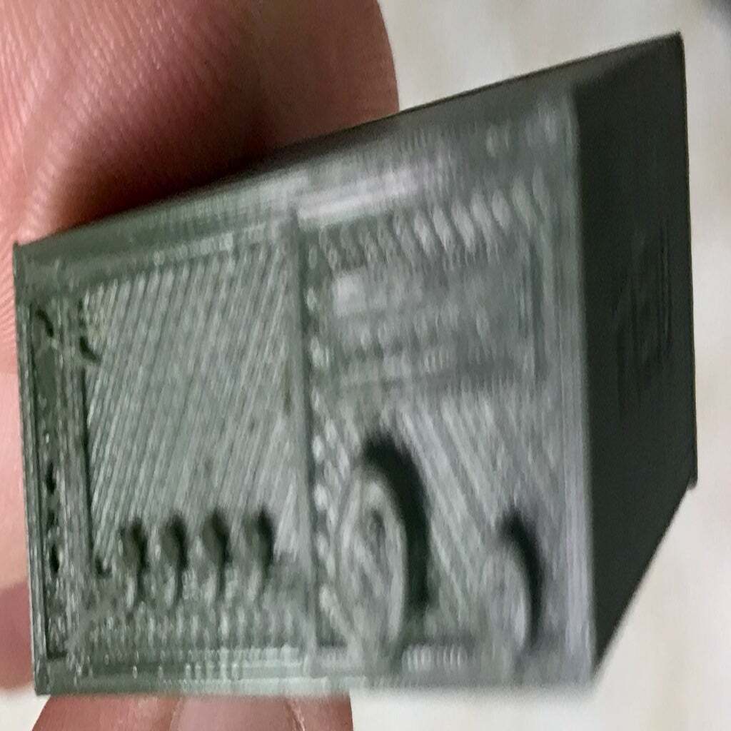 Free STL file HF Radio Scale 1/10・3D printable model to download・Cults