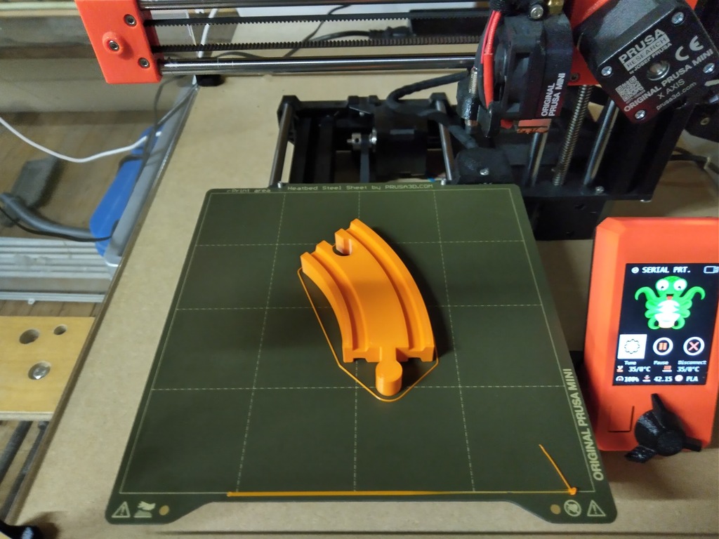 Free STL file Train track・Model to download and 3D print・Cults