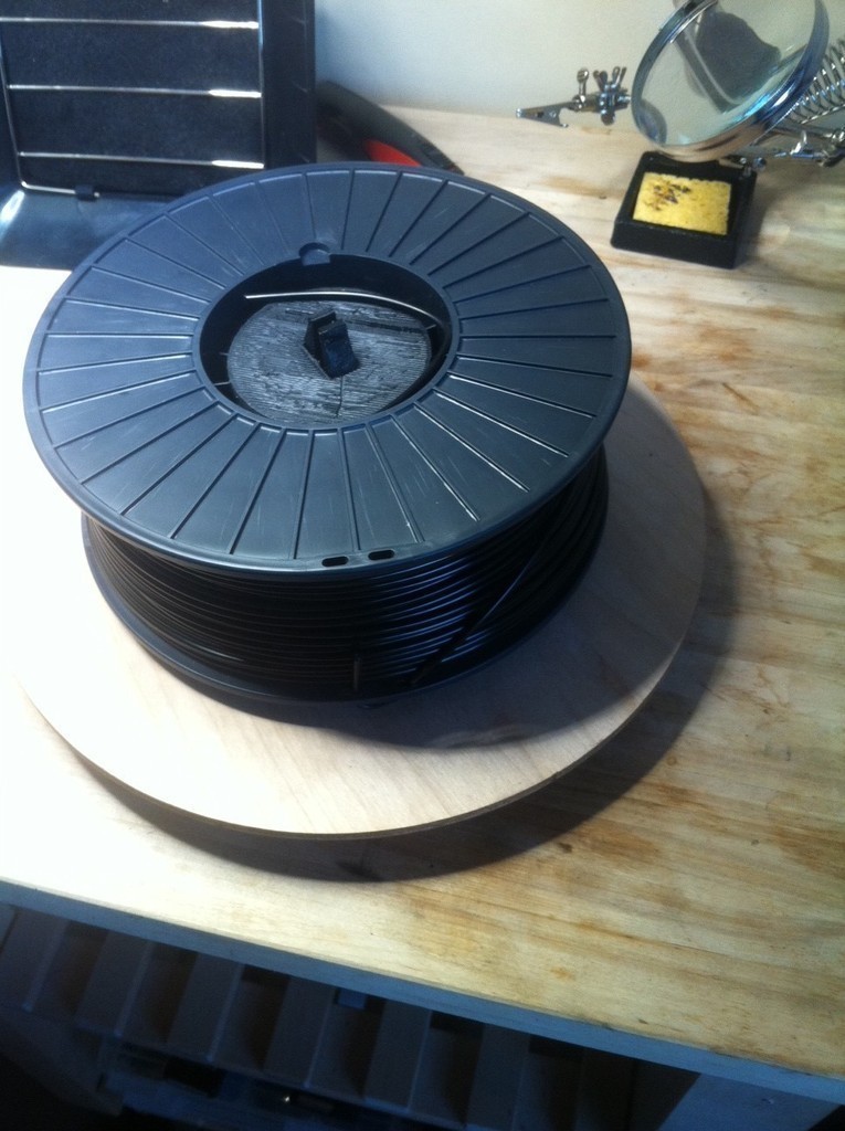 Free STL file 1kg plastic spool adapter for the Filament Spindle MK1 ...