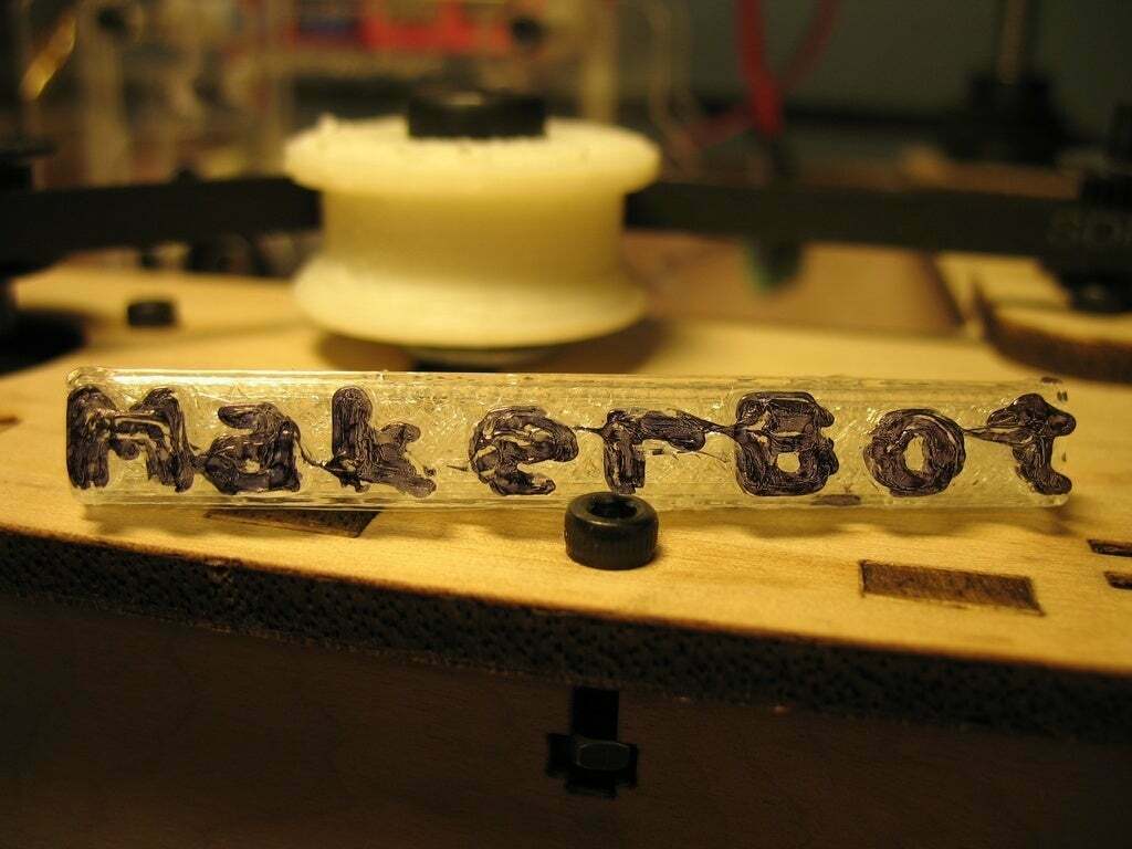 Free STL file Parametric Name Tag・3D printable model to download・Cults