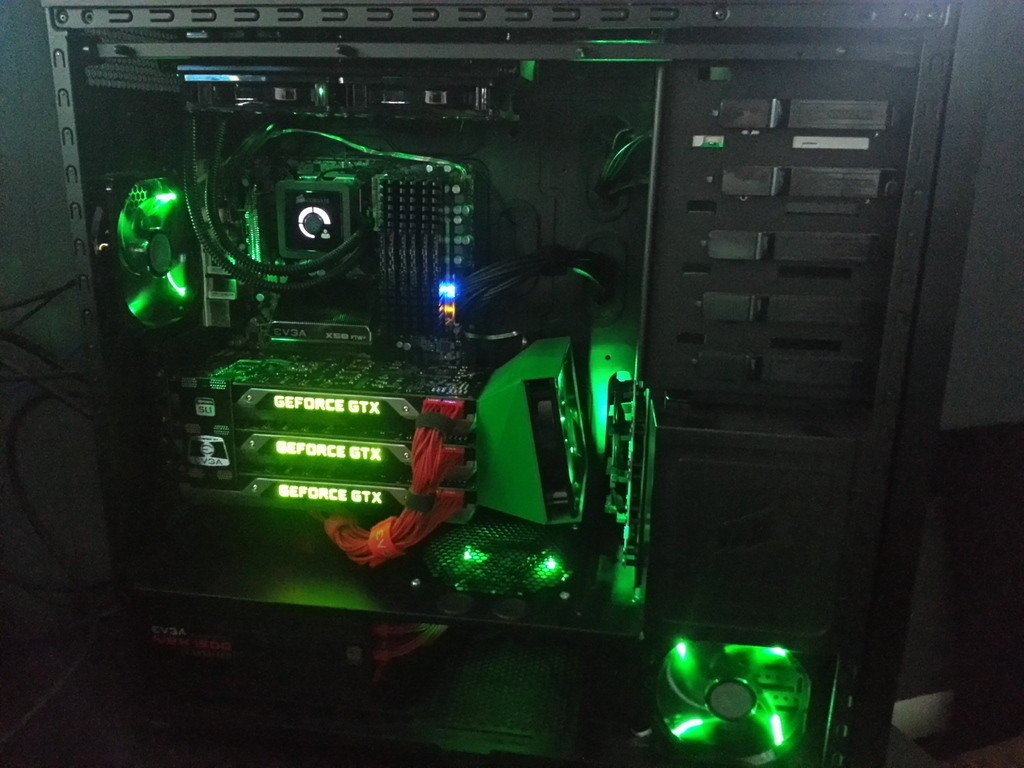 Download free STL file 120mm fan shroud for multi GPU setups • 3D ...