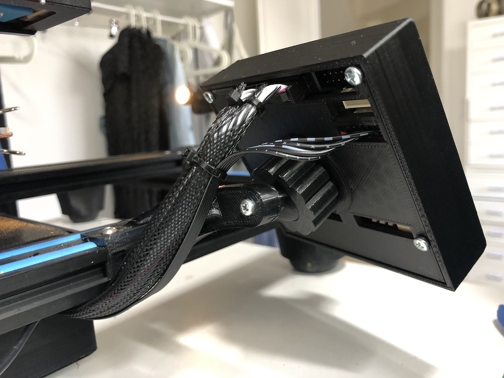 Free STL file Slim and Elegant BTT TFT35 E3 V3 dual mode touch screen ...