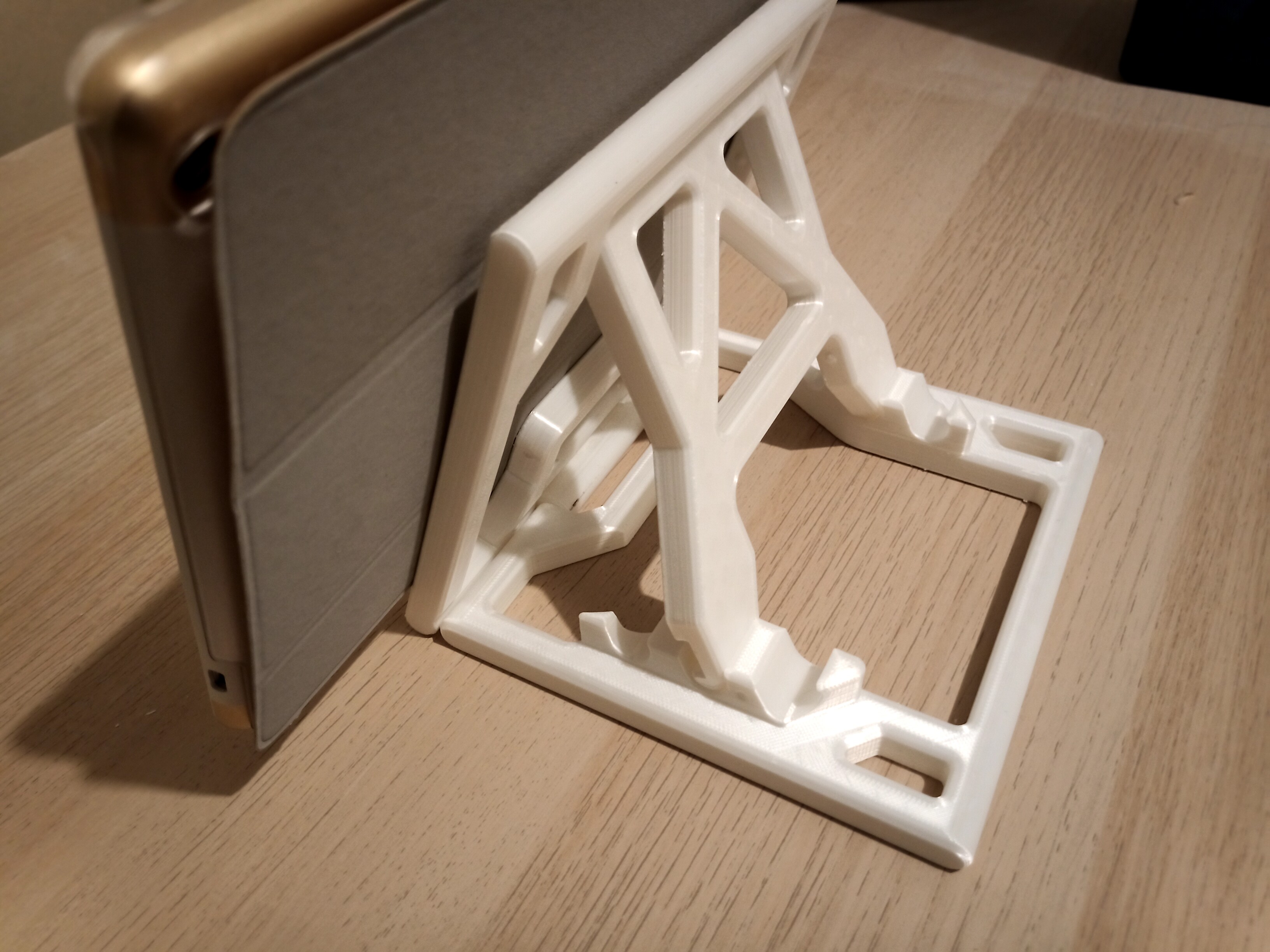 Fichier STL Support tablette・Objet imprimable en 3D à télécharger・Cults