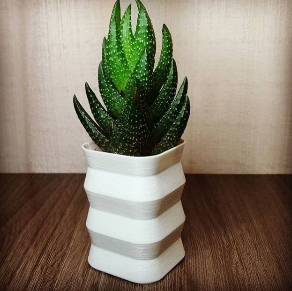 3D file Geometric Vase・3D printing design to download・Cults