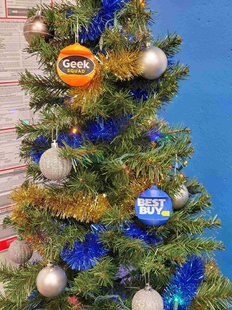 Free STL file Best Buy / Geek Squad swag 💸・3D printing model to ...