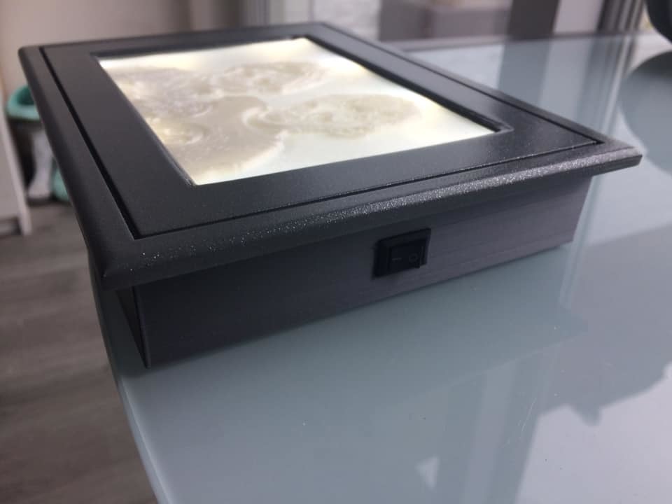 STL file photo frame for lithophany with battery insert 🖼️・Model to ...
