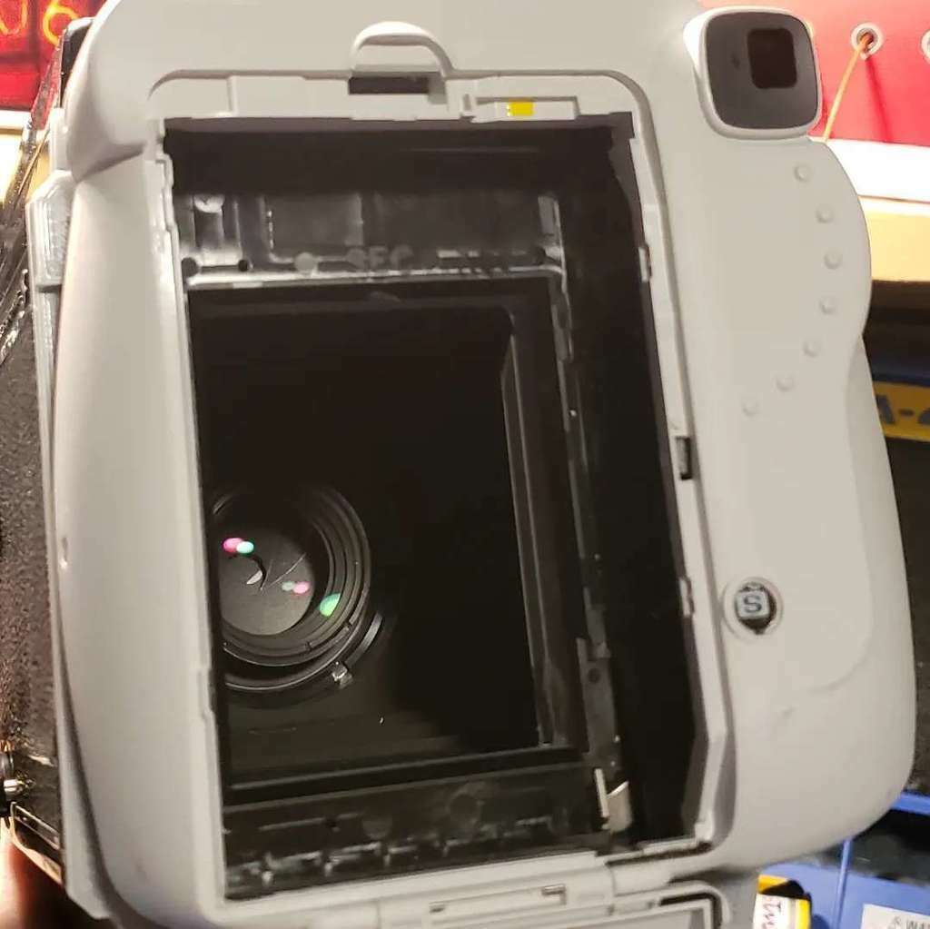 Free 3D file Prototype Mamiya RB67 Instax Mini Film Back 📽️・Template to ...