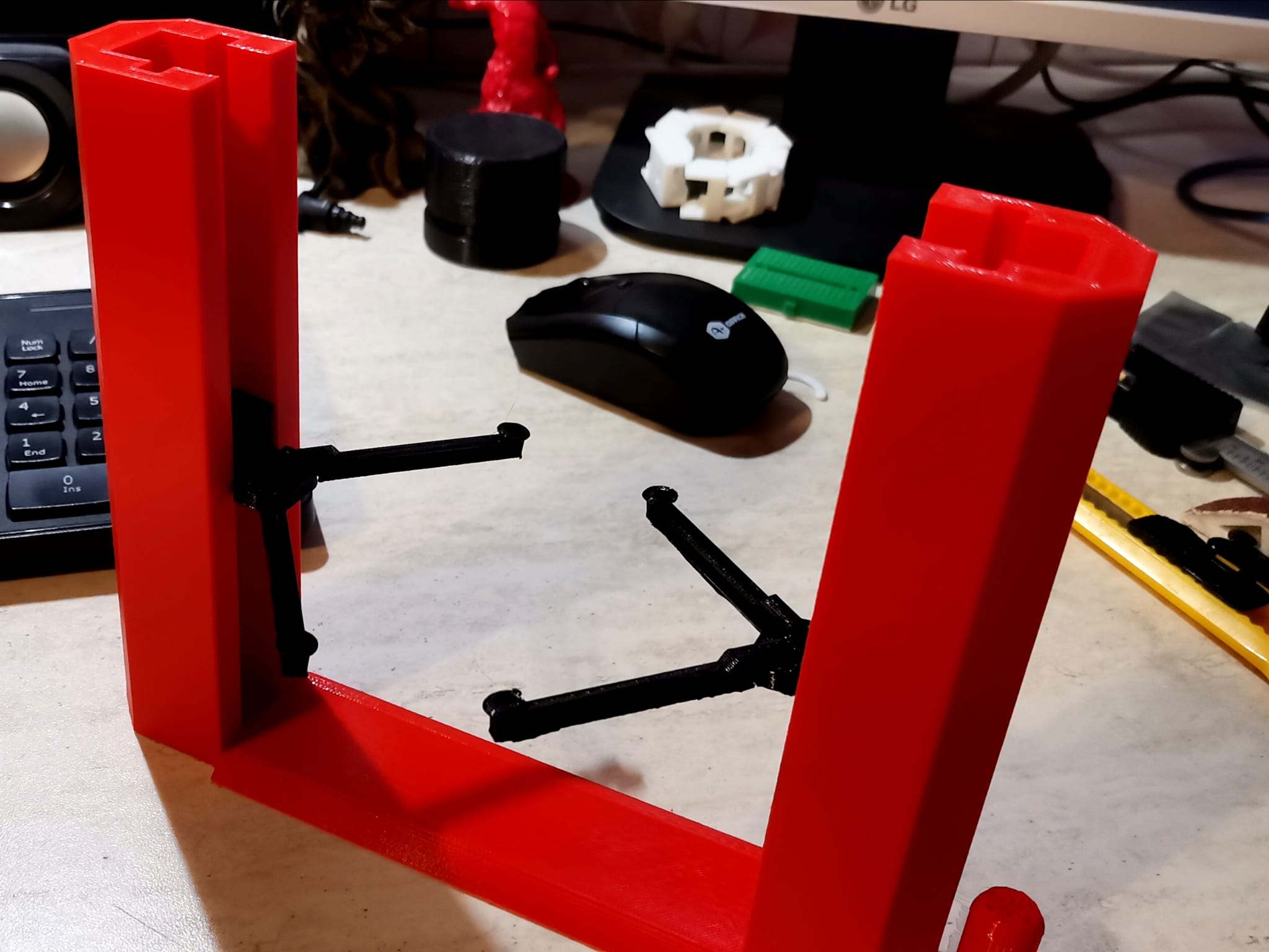 STL file Car service elevator・Design to download and 3D print・Cults