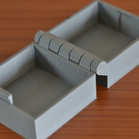 Download free 3D printer designs Hinged Box With Latch, Somewhat ...